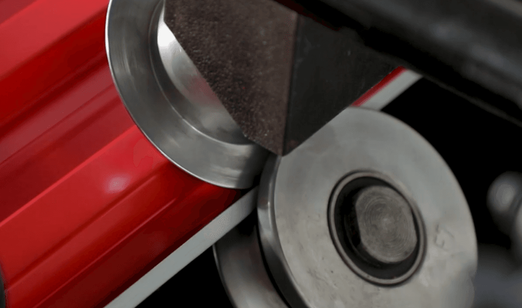 Innovative Double-blades cutter Technology in Australian-Style Roller ...