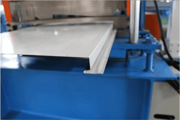 High Performance Metal Wall and Soffit Machine