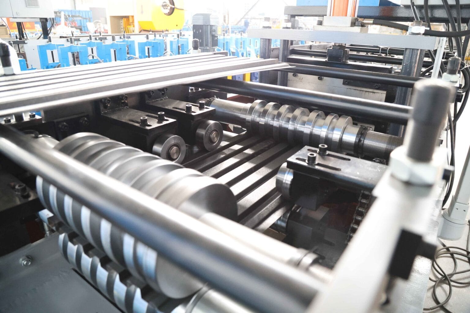 Advanced Wall Panel Cladding Machine: High-Efficiency Roll Forming ...